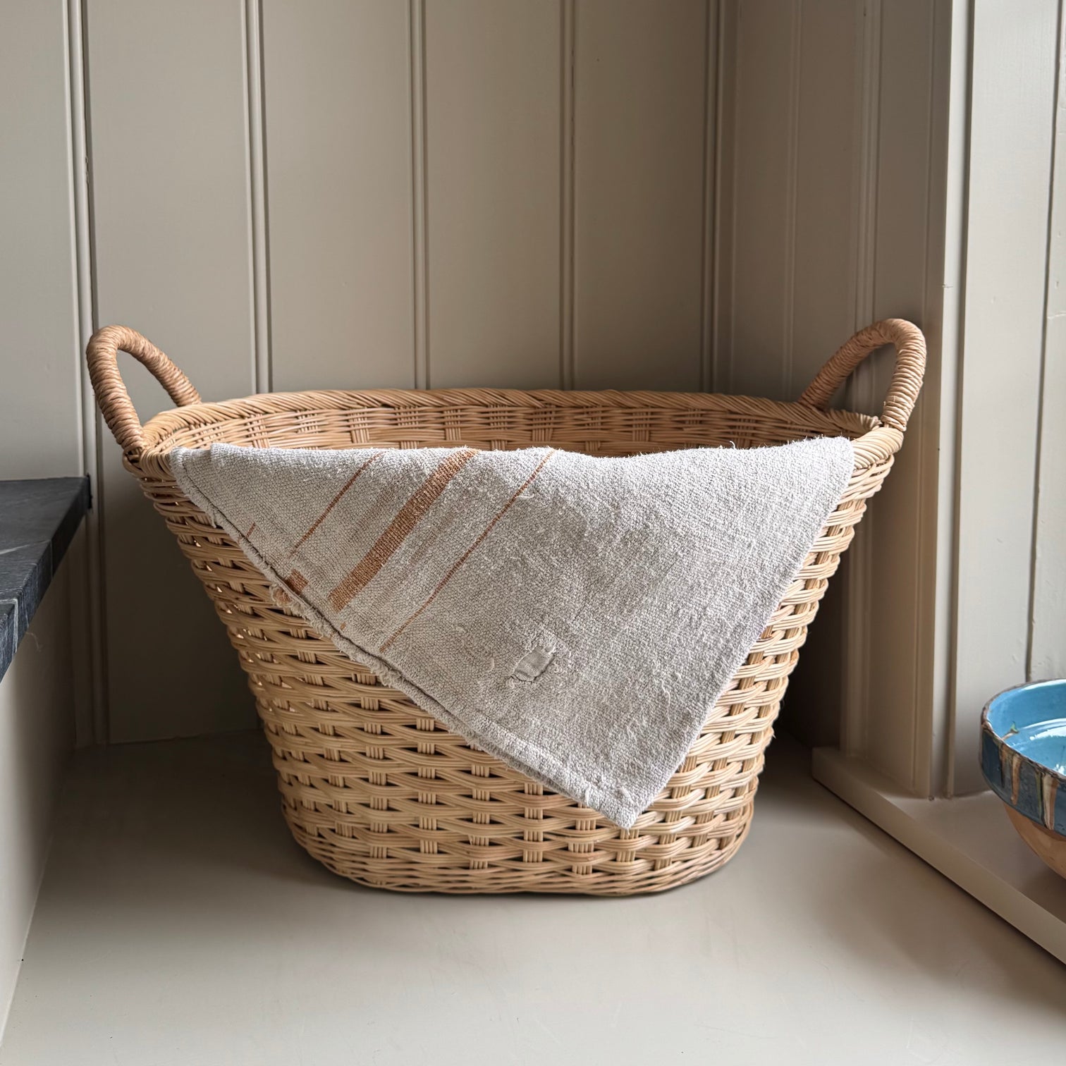 Natural Woven Reed Laundry Basket – Homesong Market