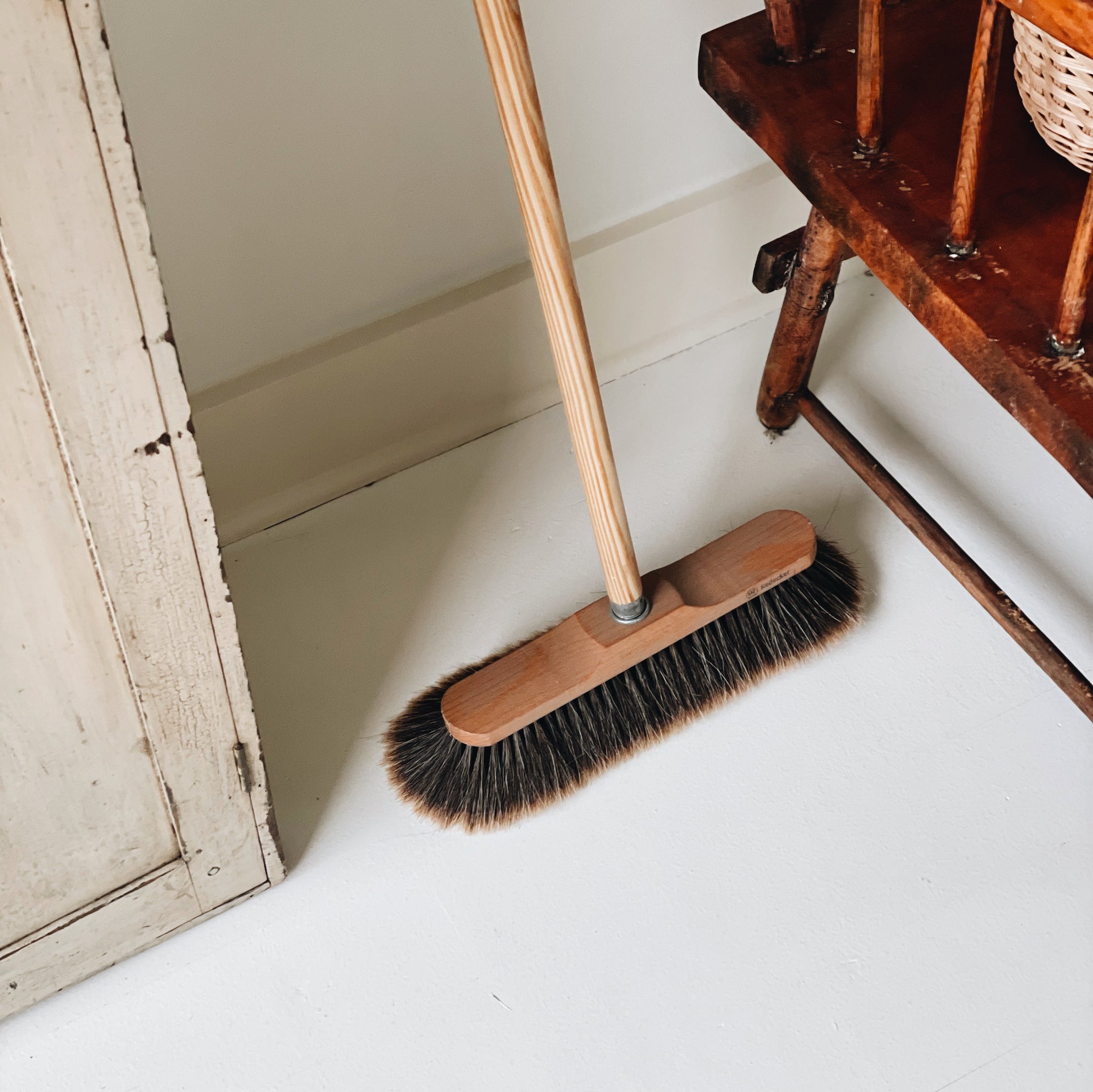 Indoor Horsehair Broom – Homesong Market